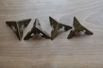 Antique Bronze Corner Protectors (4) - prokraft