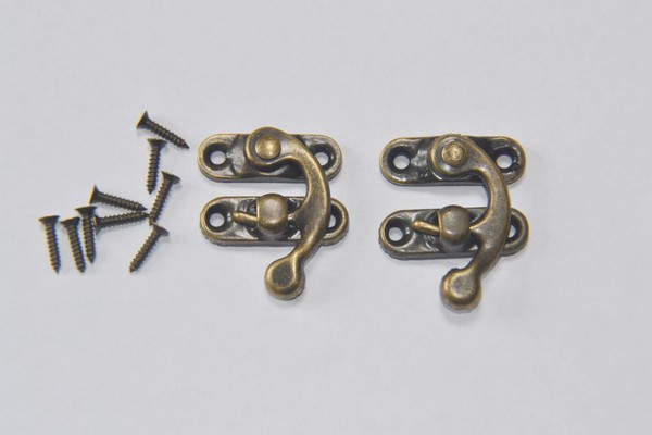 Box Clasps Medium – Bronze Latches for Craft & Restoration Projects ...